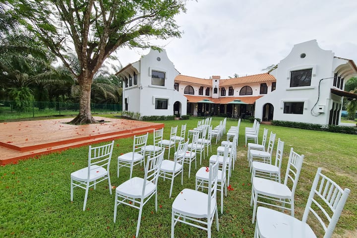 HolistayForestVilla I34PaxIWeddingIEvent | Hotspring - Villas for Rent ...