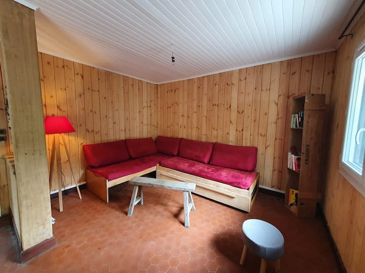 Chalet Authentique Et Moderne En Pleine Nature - Ain