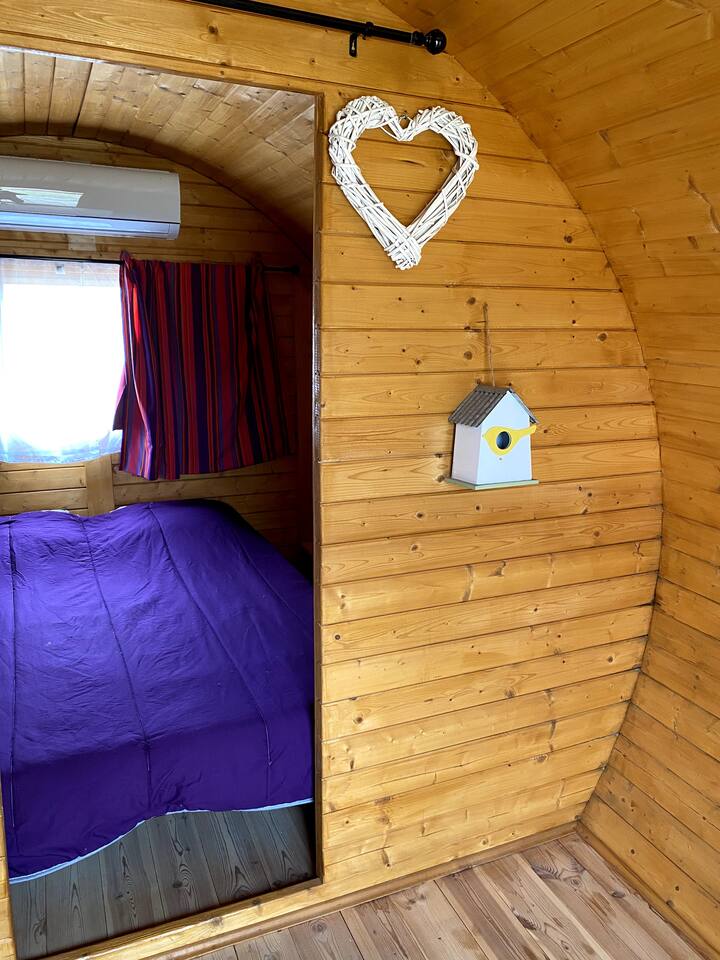 Chambre D'hôte Insolite Barrel Violet - Argelès-sur-Mer