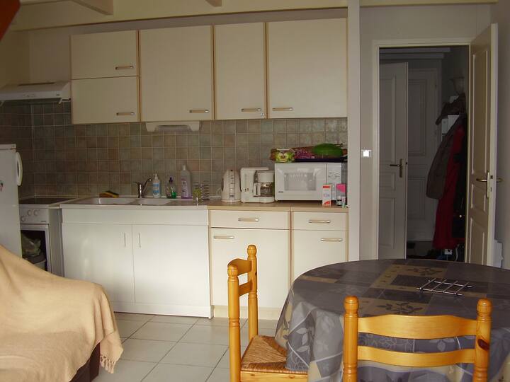 Maison Avec Terrasse Couverte Et Jardinet Clos - Marennes