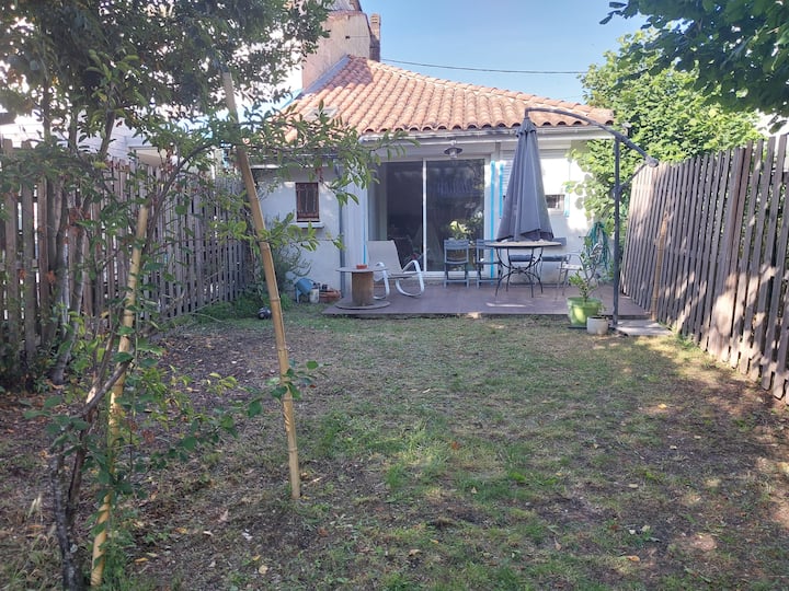 Jolie éChoppe Bordelaise à 10min Du Centre Ville - Talence