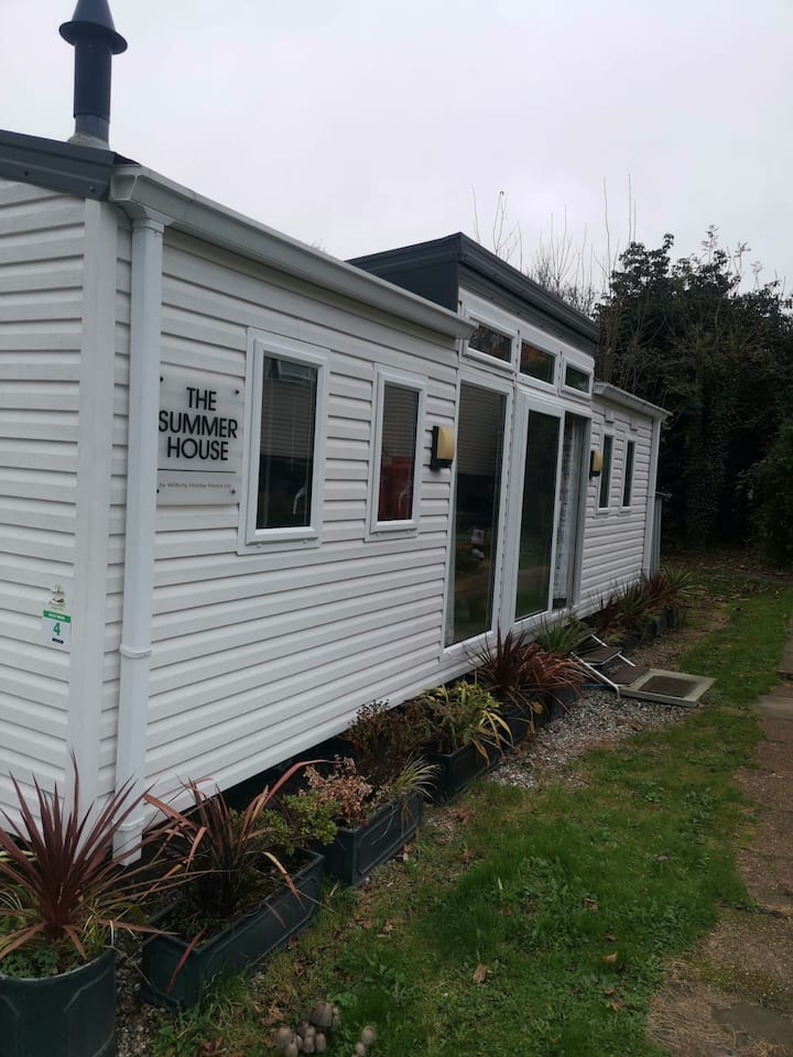 5 Birth Caravan - Beauport Holiday Park Hastings - Vacation homes for ...