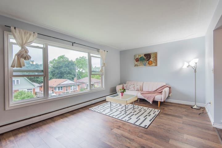 Private Bedroom #2 In A 2-bed Apartment - Waterloo, ON, Canada