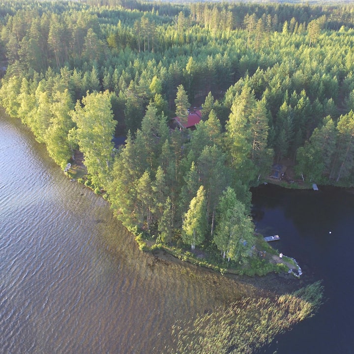 Lakeside Getaway With Hot Tub, Peace & Privacy - Mikkeli