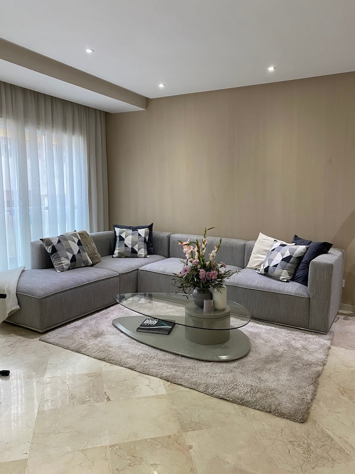 Appartement Central Moderne, 5 Min De La Corniche - Casablanca