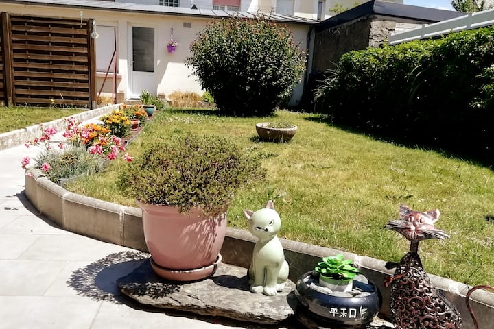 Charmante Maisonnette Avec Terrasse Et Jardin Clos - Saint-Malo