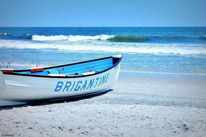 Brigantine Beach Vacation Rentals & Homes - New Jersey, United States ...