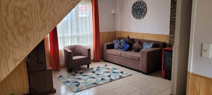 Acogedora Casa En
La Ciudad De Lautaro - Lautaro