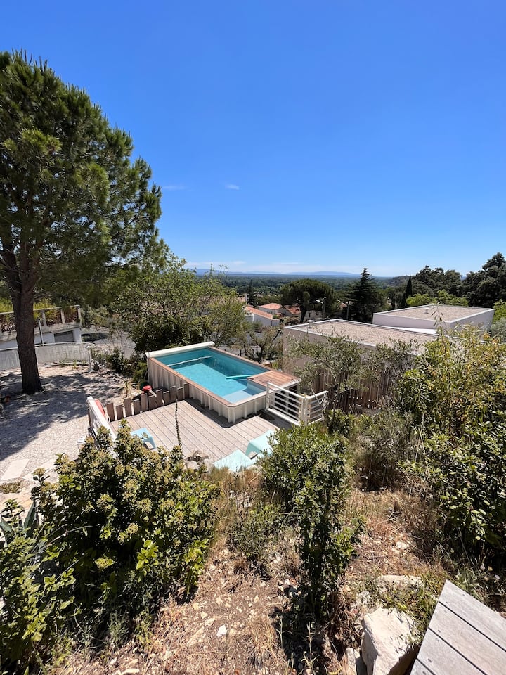 Agréable Villa Avec Vue Et Piscine Proche Avignon - France