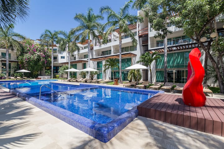 Great Location - 3 Bedroom - Steps To The Beach - Playa del Carmen