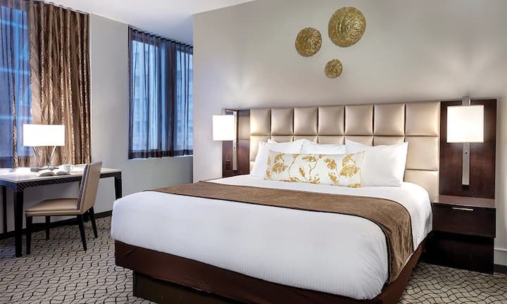 Donatello Resort Studio - San Francisco, CA