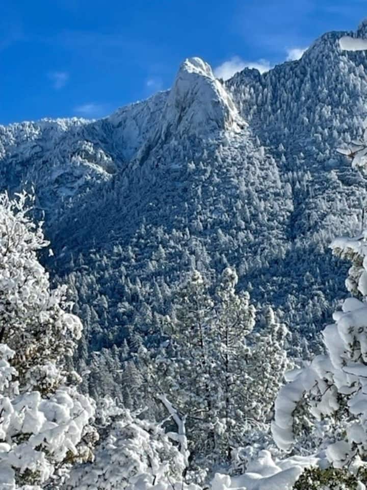 Jay's View - Idyllwild-Pine Cove, CA