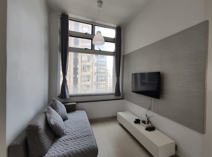 3-bedroom Apartment Ho Man Tin Mtr - Sai Kung