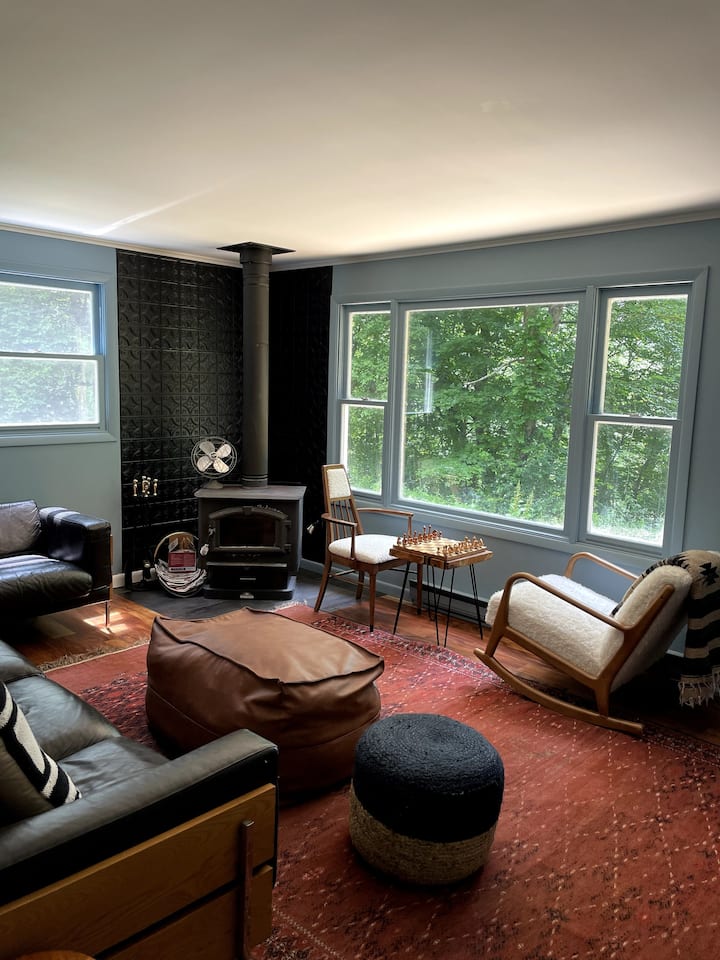 The Perfect Getaway Cabin - Kent, CT
