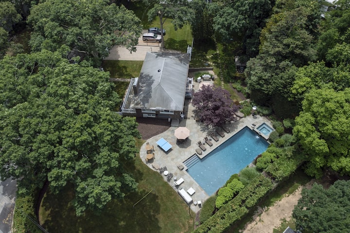 Beautiful Sag Harbor Beach House W/pool & Jacuzzi! - The Hamptons, NY