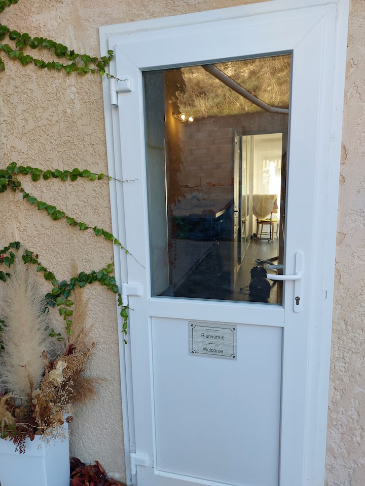 Beau Studio à Barjac - Barjac