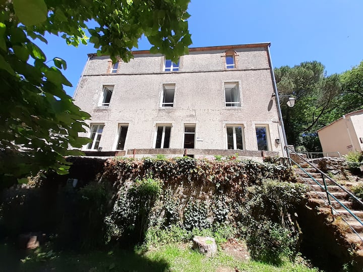 Logis Groupe 30 Pers. En Bord De Sèvre Nantaise - Clisson