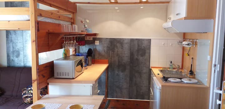 Aubenas , Studio Calme Et Ensoleillé - Aubenas