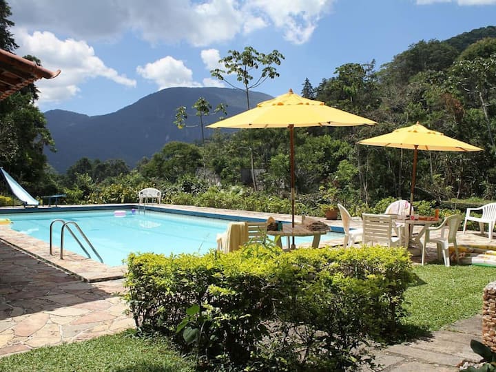 Casa Super Agradável, Com Uma Fantástica Piscina - Petrópolis