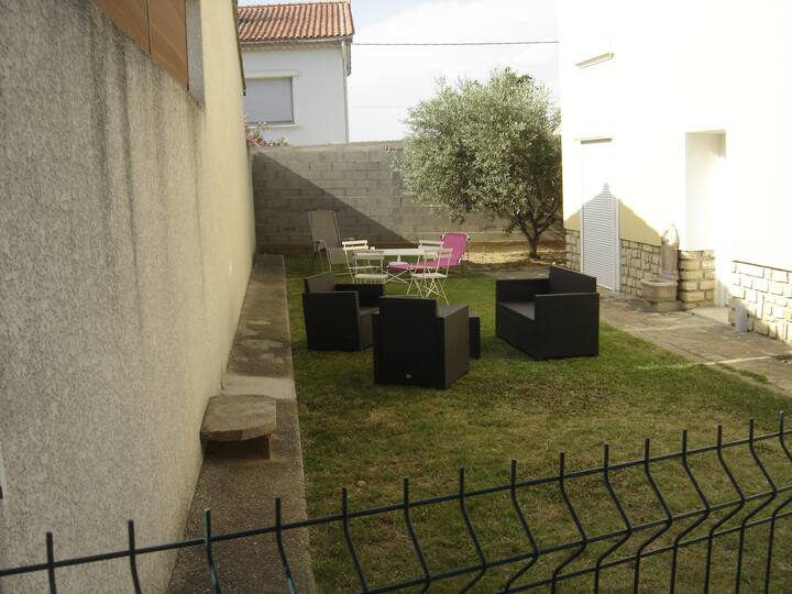 Logement Entier T3 Paisible Et Confortable - Saint-Martin-d'Ardèche