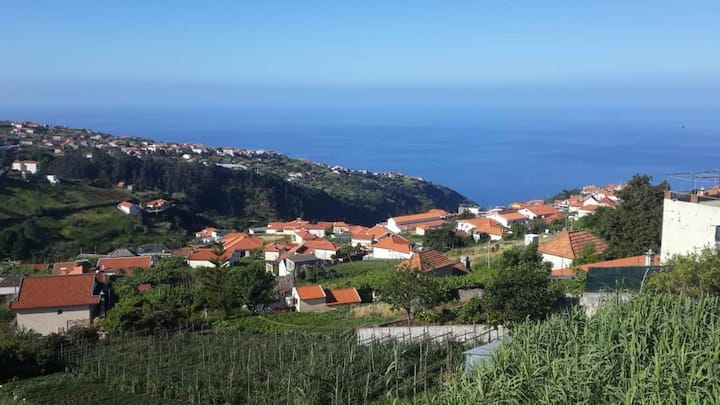 Beautiful Country House Located In Calheta. - Madeira Island