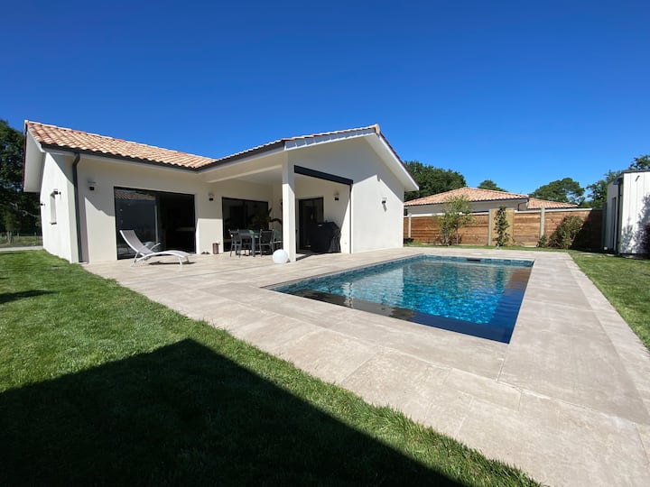 Villa Neuve Avec Piscine - Biganos
