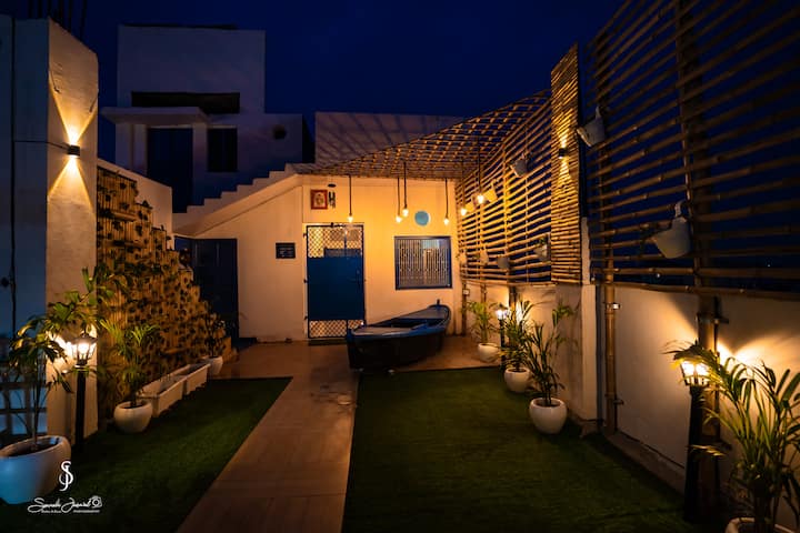 Penthouse Benares | Home · Garden · Terrace - Varanasi