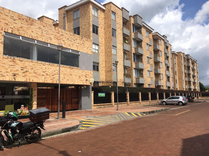 Apartamento Amoblado En Chía. - Chía