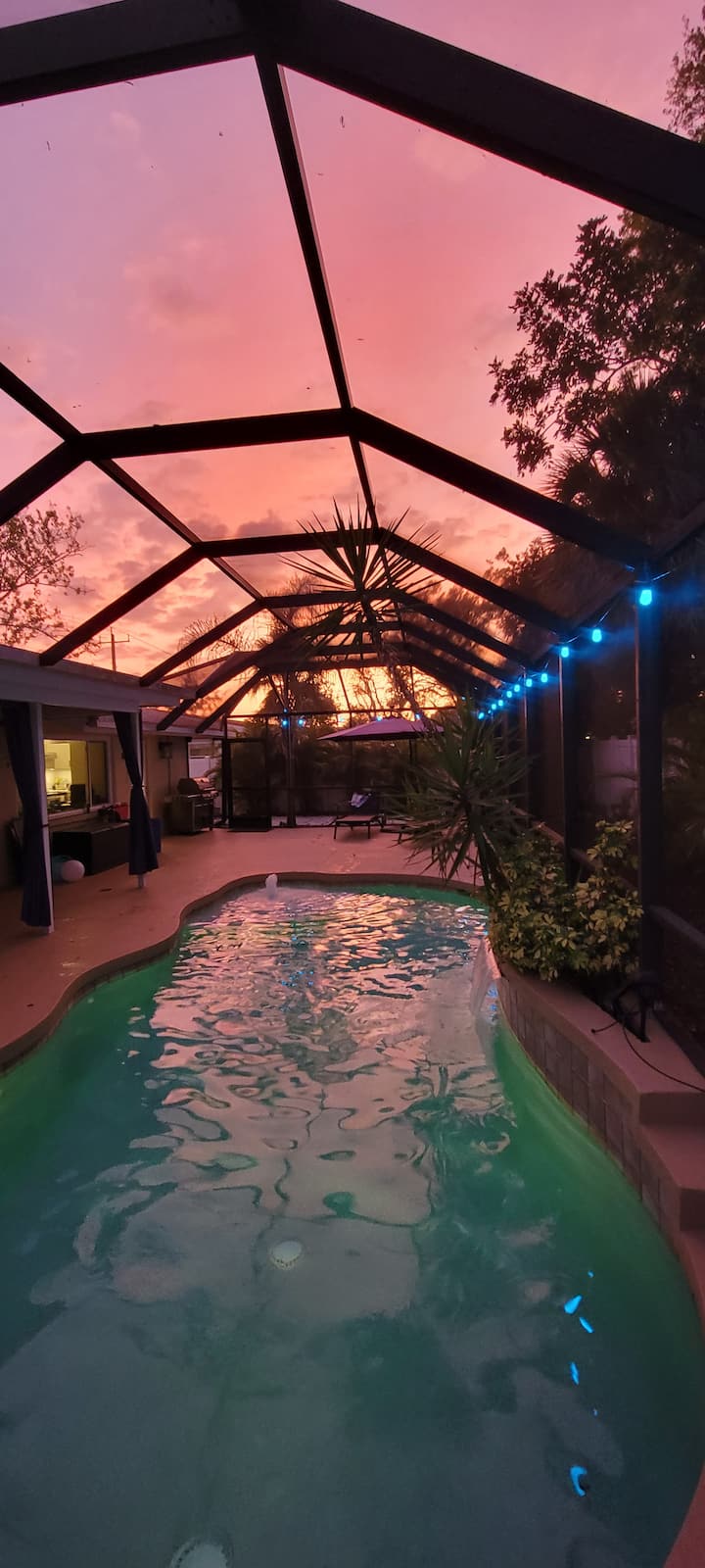 Updated 3br W/ Private Pool 8 Min To Siesta Key - Sarasota, FL