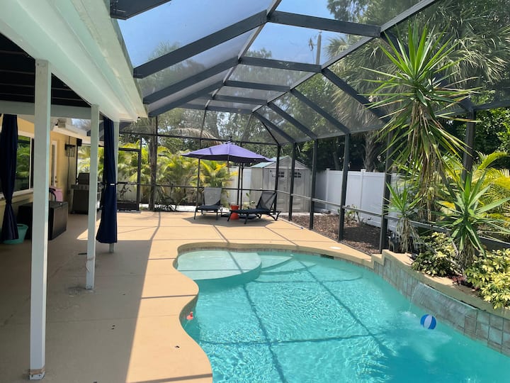 Updated 3br W/ Private Pool 8 Min To Siesta Key - Sarasota, FL