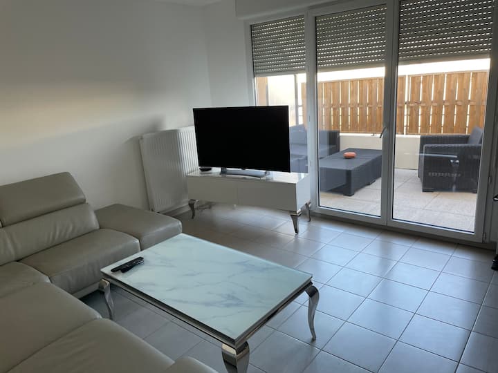 Superbe Appartement Avec Une Place De Parking - Avignon