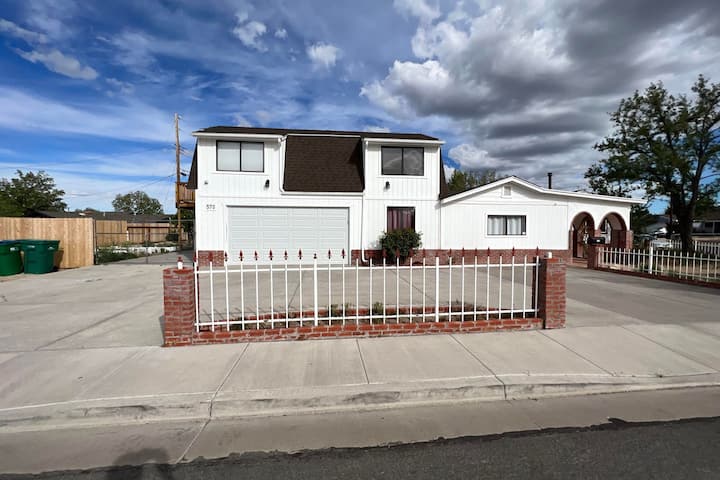 Private & Safe Guest House In North Valleys, Reno - Reno, NV