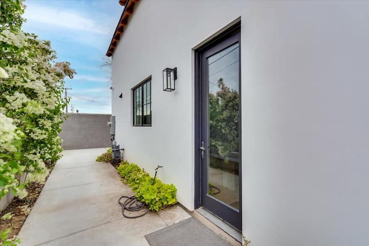 2 Bedroom Casita - 1 Min Walk To Downtown Gilbert - Gilbert, AZ