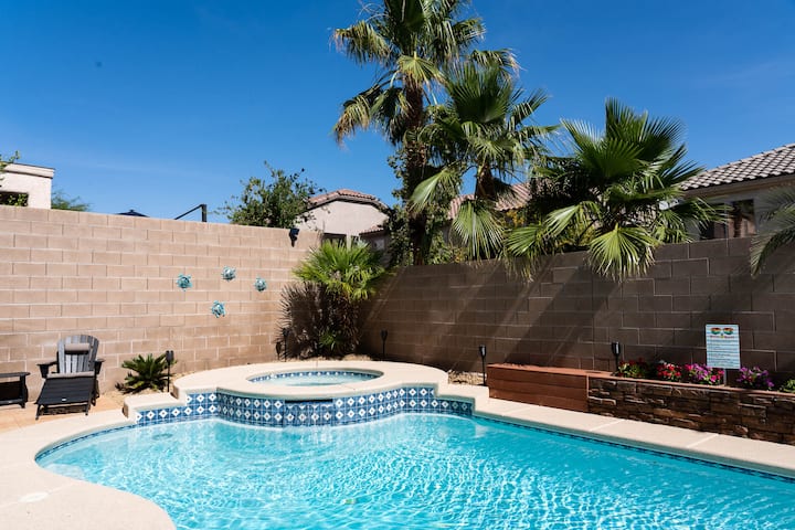 Super Clean Vegas Area With Heated Salt Pool &*Ev* - Henderson, NV