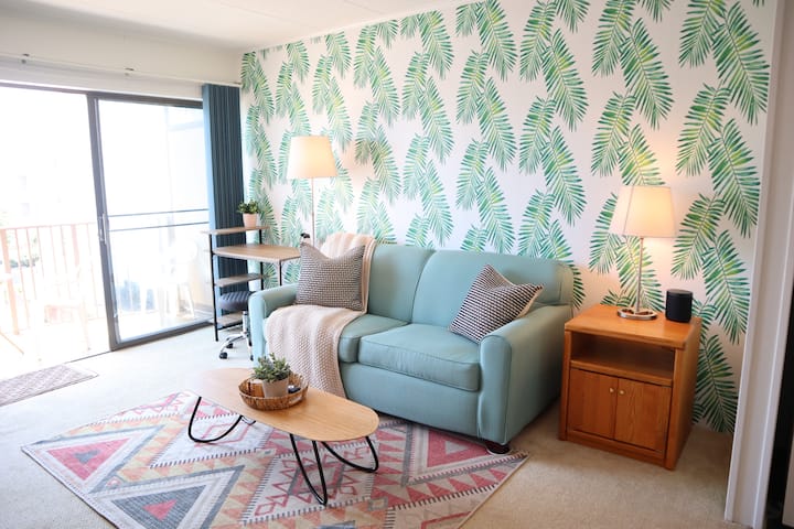 Hideaway Oc-midtown Ocean View-steps To The Beach - Ocean City, MD