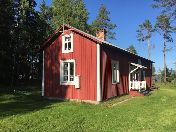 Trevligt Fritidshus Med Bastu Vid Sjön, Nära Umeå - Holmsund