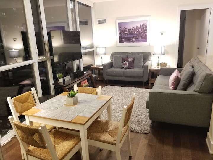 Gorgeous 2 Bedroom Penthouse - Mississauga