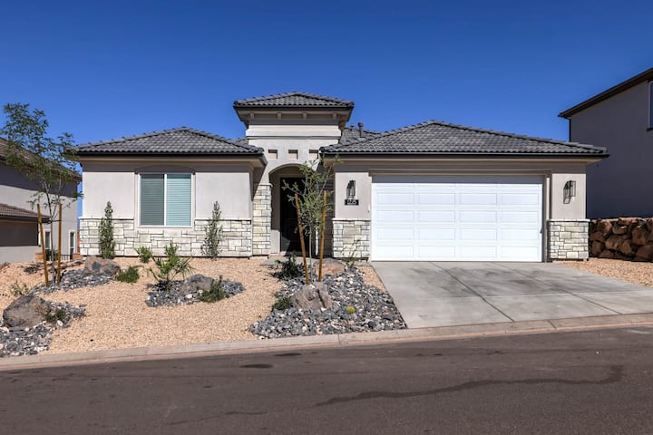 The Sand Castle- Secluded Yard W/ Private Hottub - Washington, UT