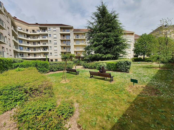 Appartement+parking Privé - Proche Gare Vers Paris - Melun