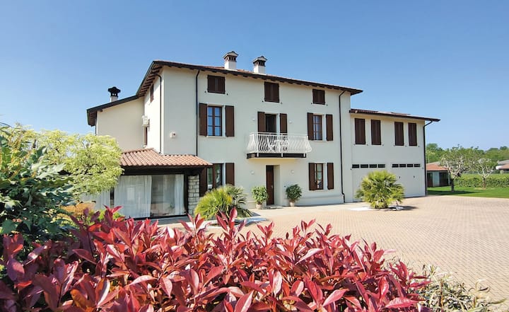 B&b Erilla - Camera Matrimoniale Con Parcheggio - Sirmione