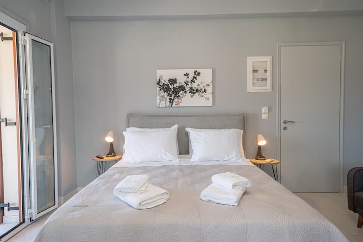 Mary's Studios Studio Apartment With Mountain View - Kefalonia
