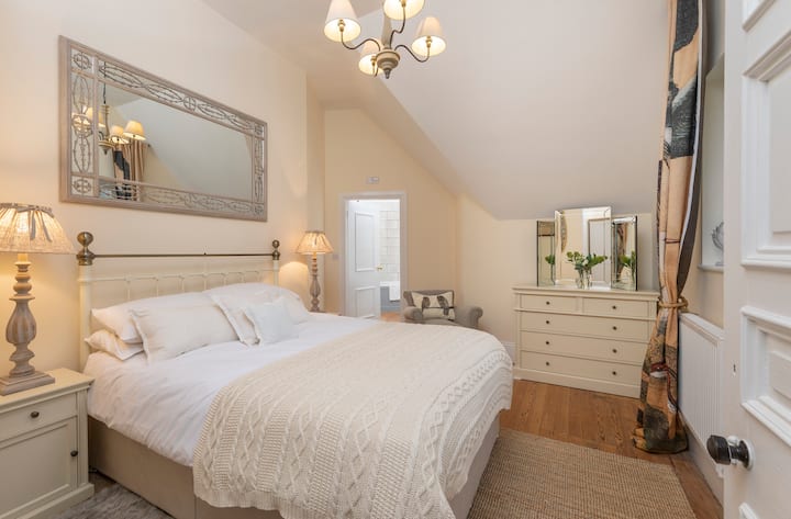 Egton Estate Bed & Breakfast (Starfoot Room) - Goathland