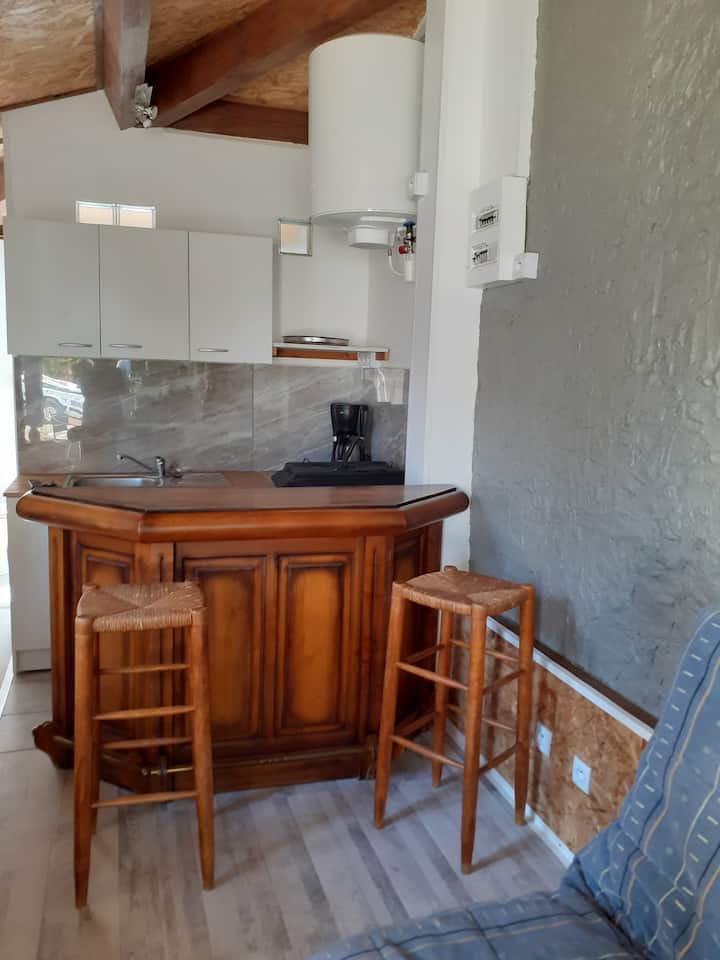 Charmant Studio Avec Piscine à 2km De La Plage - La Seyne-sur-Mer