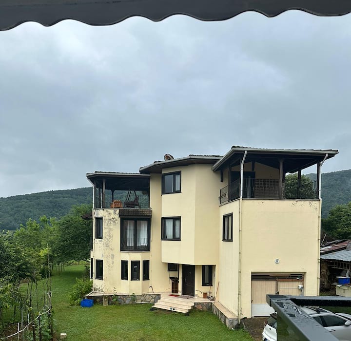 Müstakil Bahçeli Villa - Sapanca