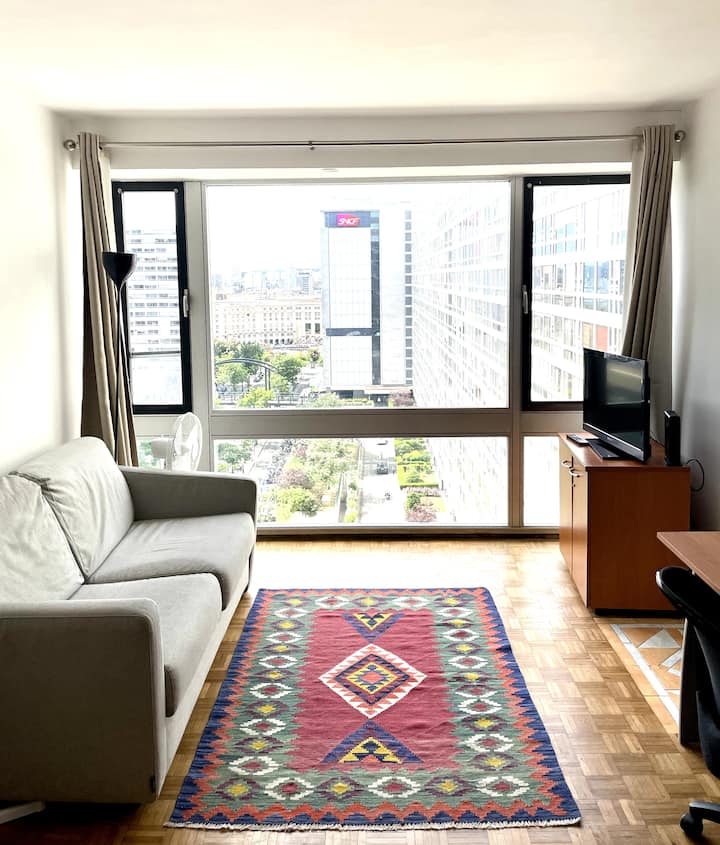 Grand Studio A Montparnasse, En Bail Mobilite - Párizs