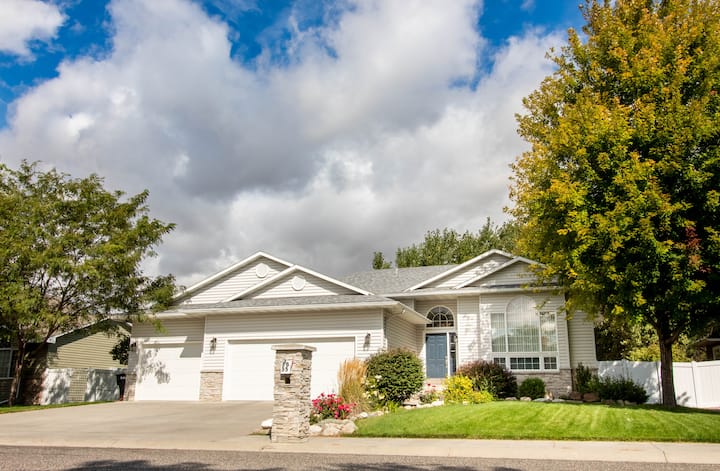 Long Stay Premium Location 5 Bedrm-3 Bathoutdoor - Billings, MT
