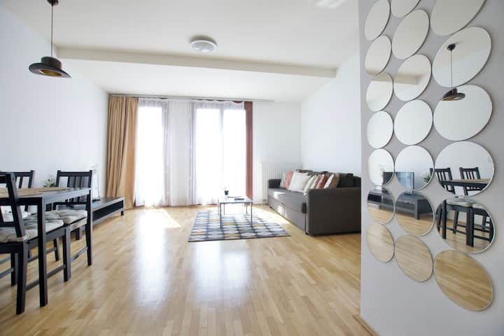 Standard Apartment By Hi5 - Kazinczy Street - Budapest