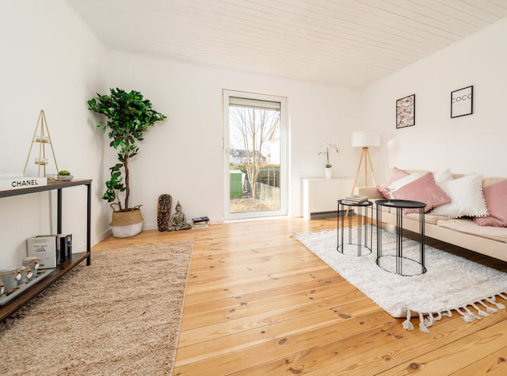 Eg: Schöne 2-zimmer Wohnung In Dachau Mit Garten - Dachau