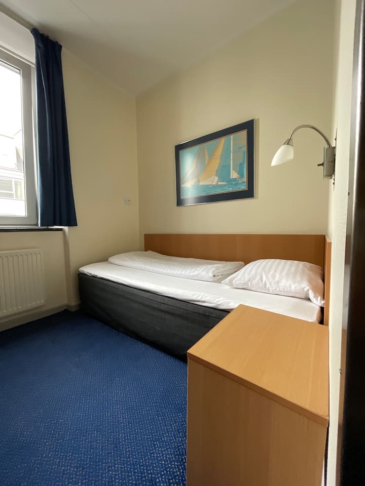 Cheap Hotel Room For 1 Person - Copenhagen