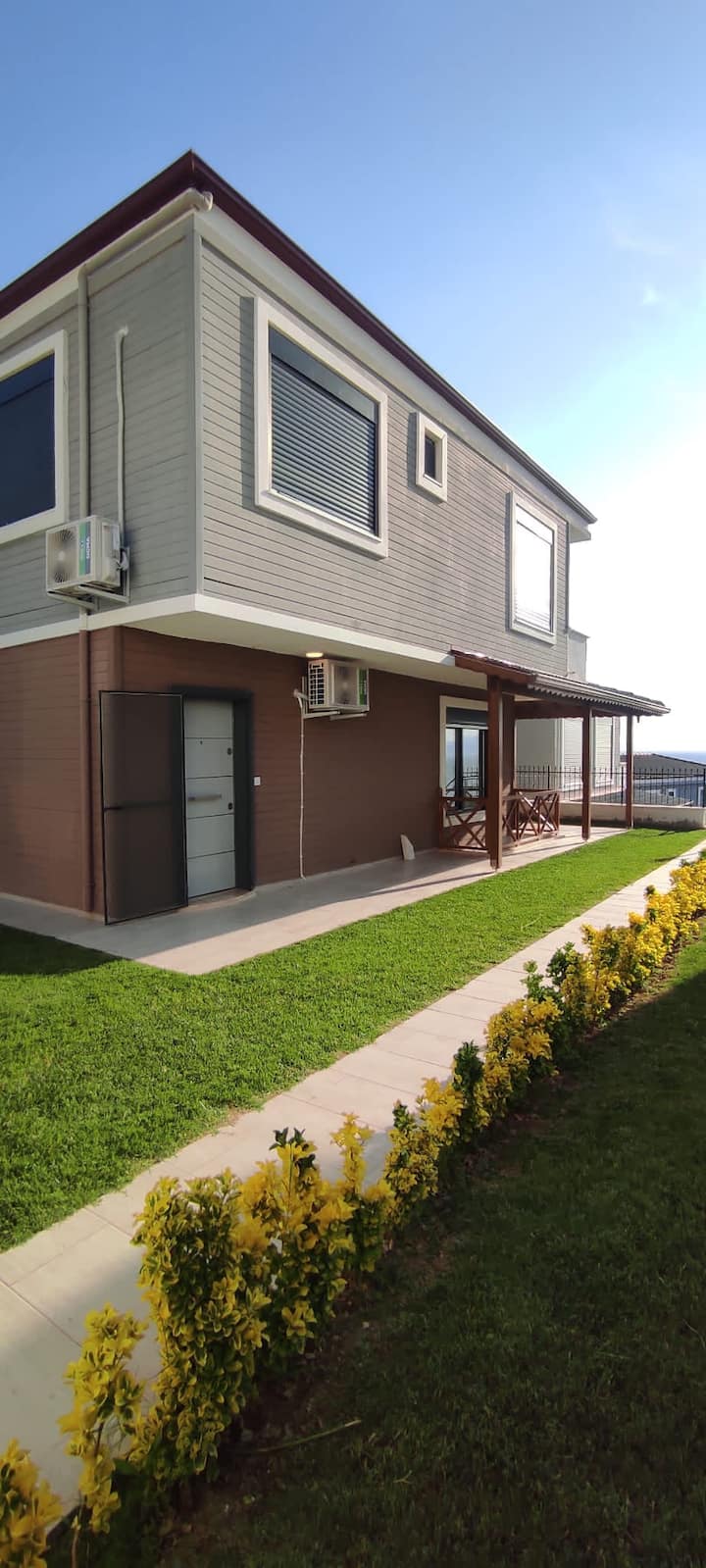 Denize Sıfır Tekli Villa-private Villa Next To Sea - Edremit